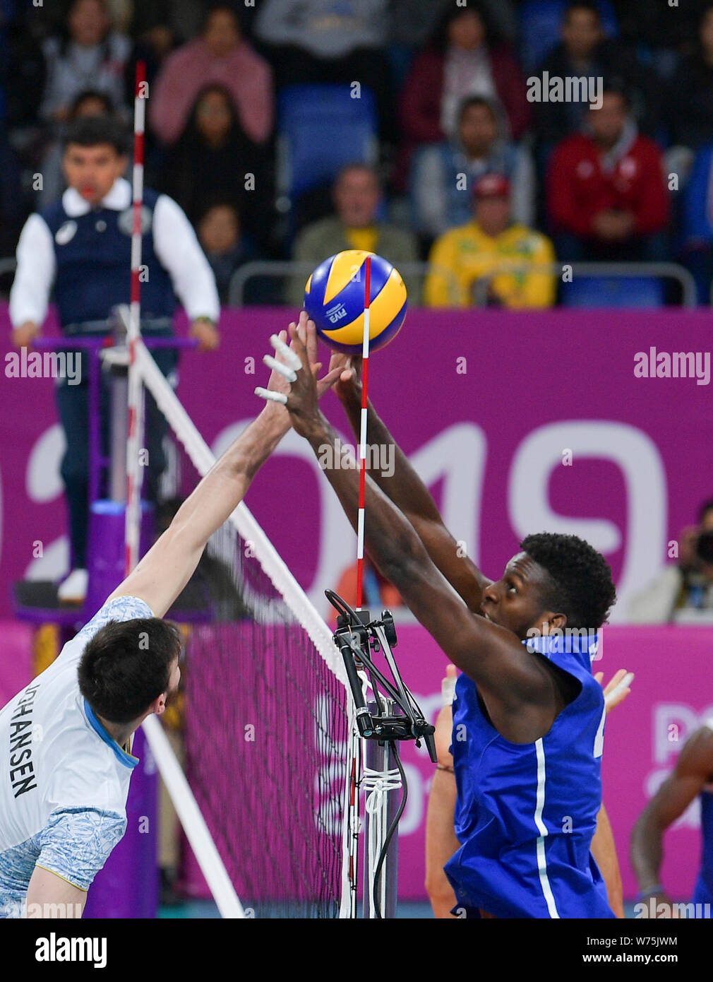 Marlon yant hi-res stock photography and images - Alamy