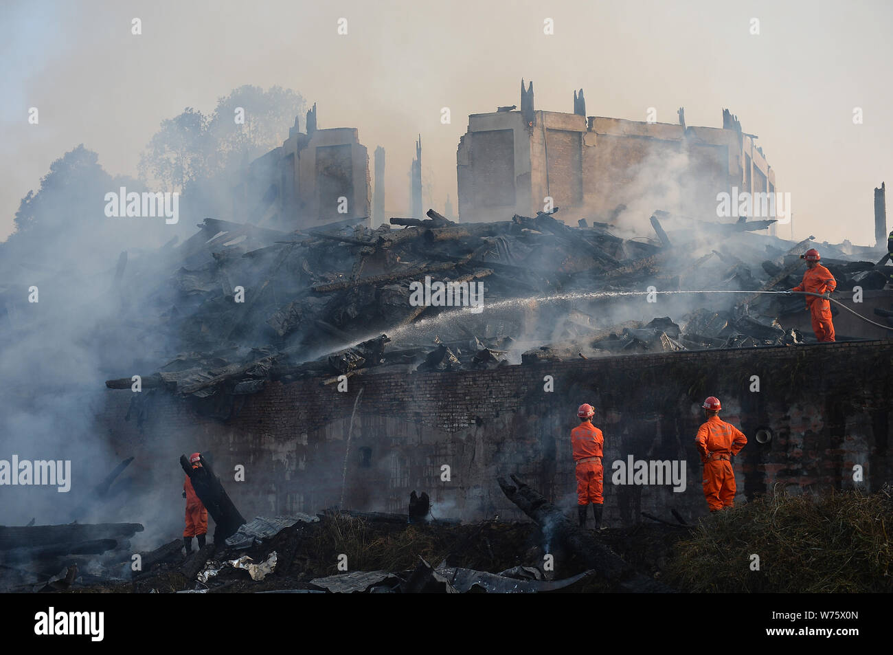 Tallest temple tower hi-res stock photography and images - Alamy