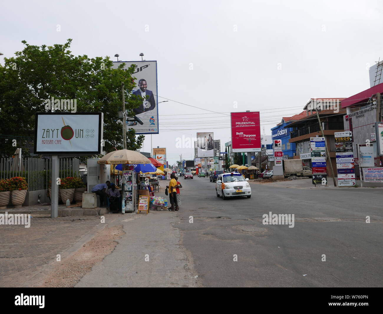 Street scene in Accra, the capital of Ghana, in August 2018. | usage ...