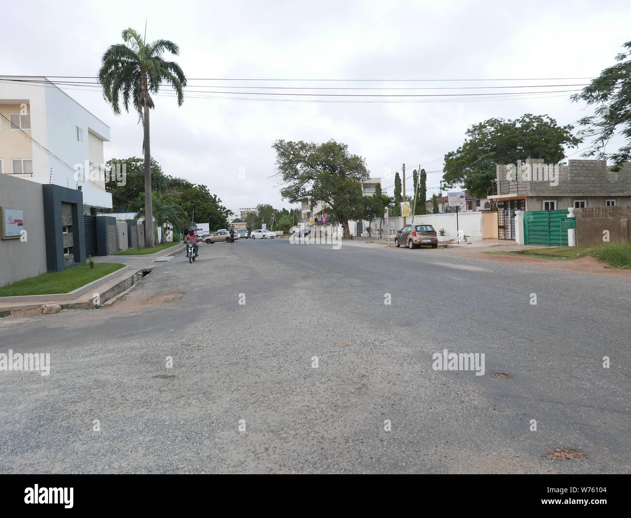 Street scene in Accra, the capital of Ghana, in August 2018. | usage ...