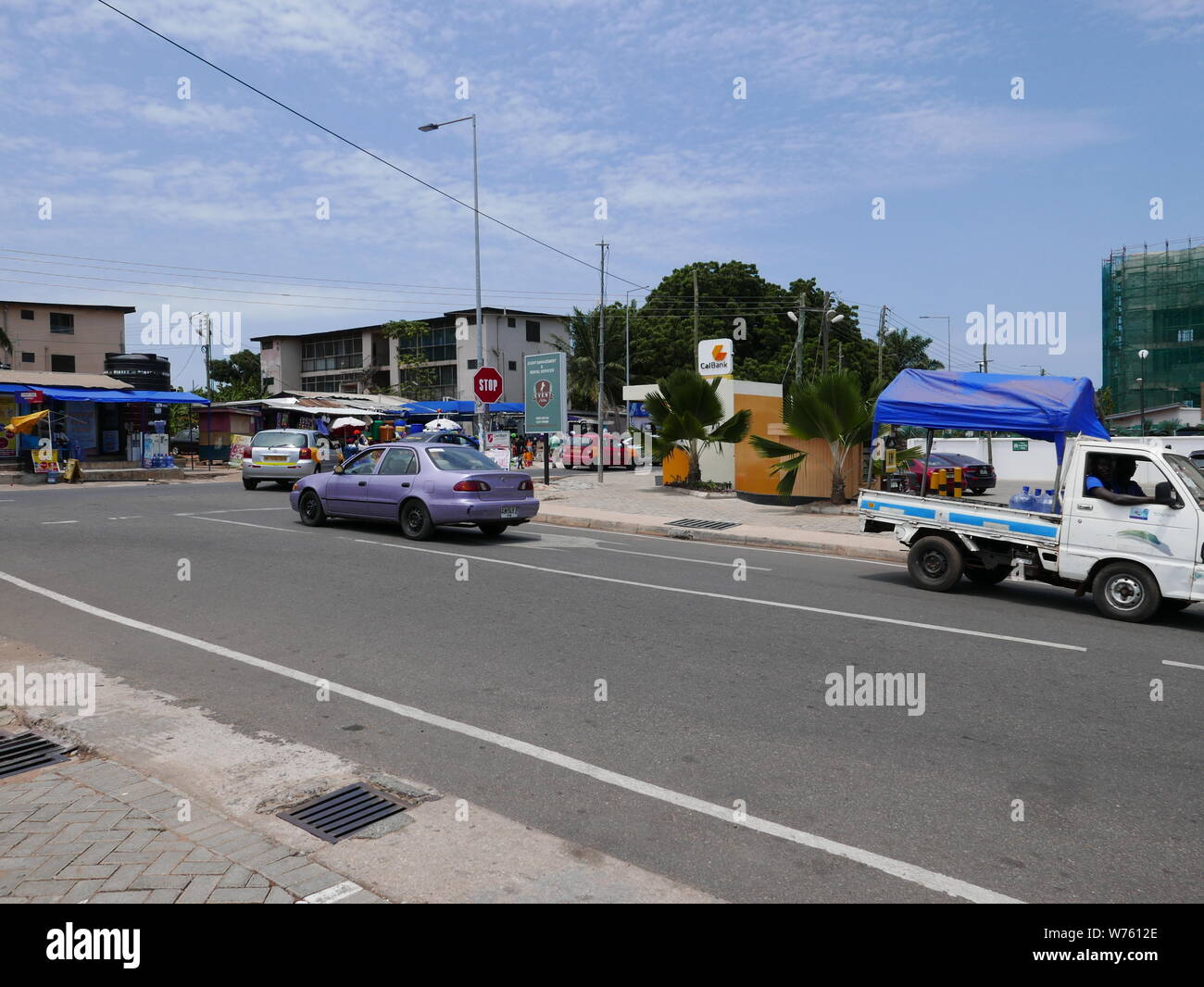 Street scene accra ghana hi-res stock photography and images - Alamy
