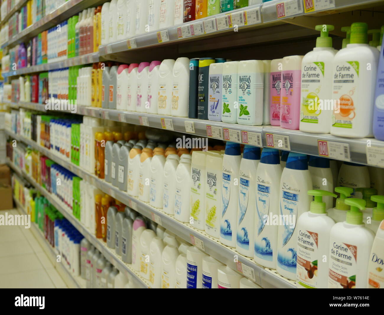 Supermarket in Accra (Ghana) in August 2018. | usage worldwide Stock ...