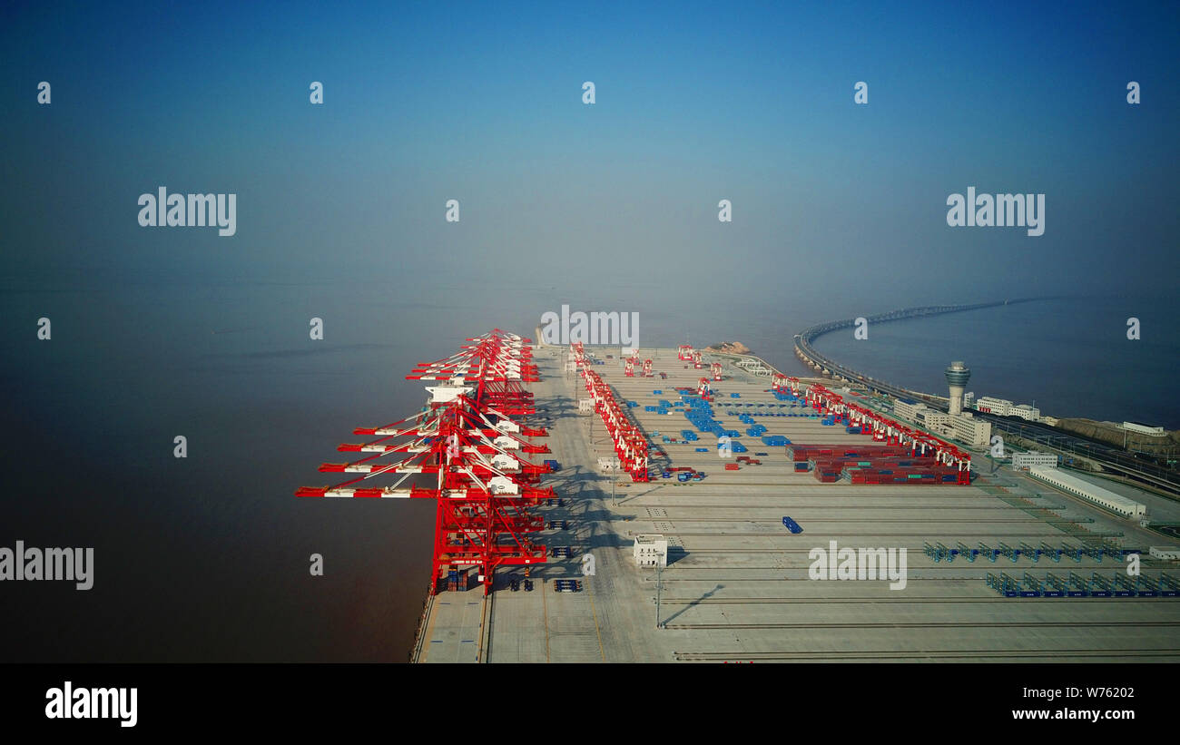 Aerial view of containers at the fourth phase of the Yangshan Deep ...