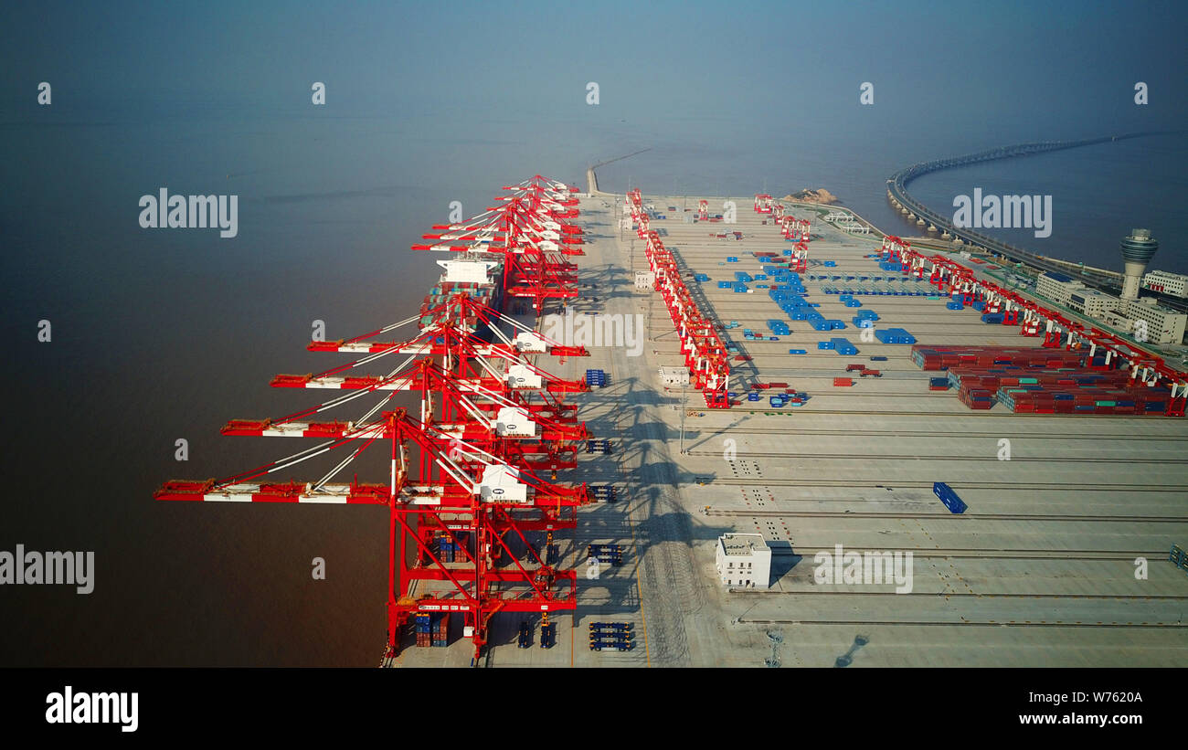 Aerial view of containers at the fourth phase of the Yangshan Deep ...