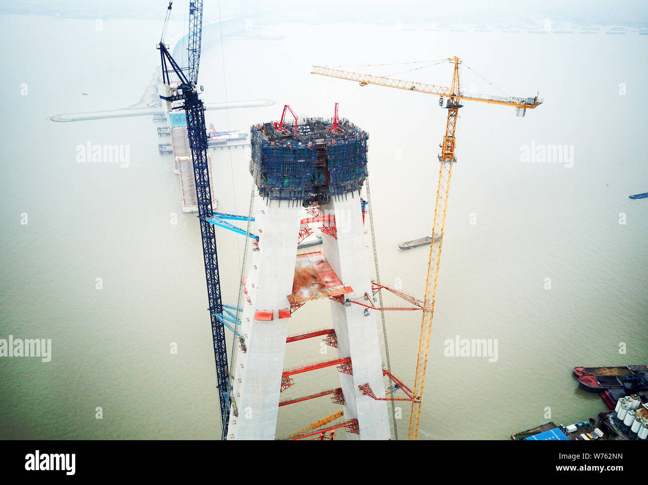The No.28 main pier of the world's longest cable-stayed bridge, the ...
