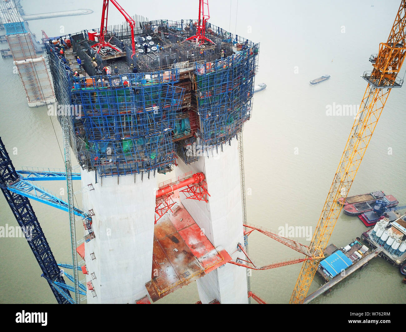 The No.28 main pier of the world's longest cable-stayed bridge, the ...