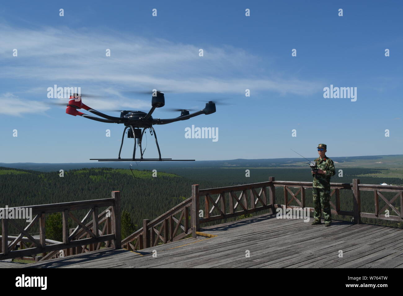 Drone monitoring fire hi-res stock photography and images - Alamy