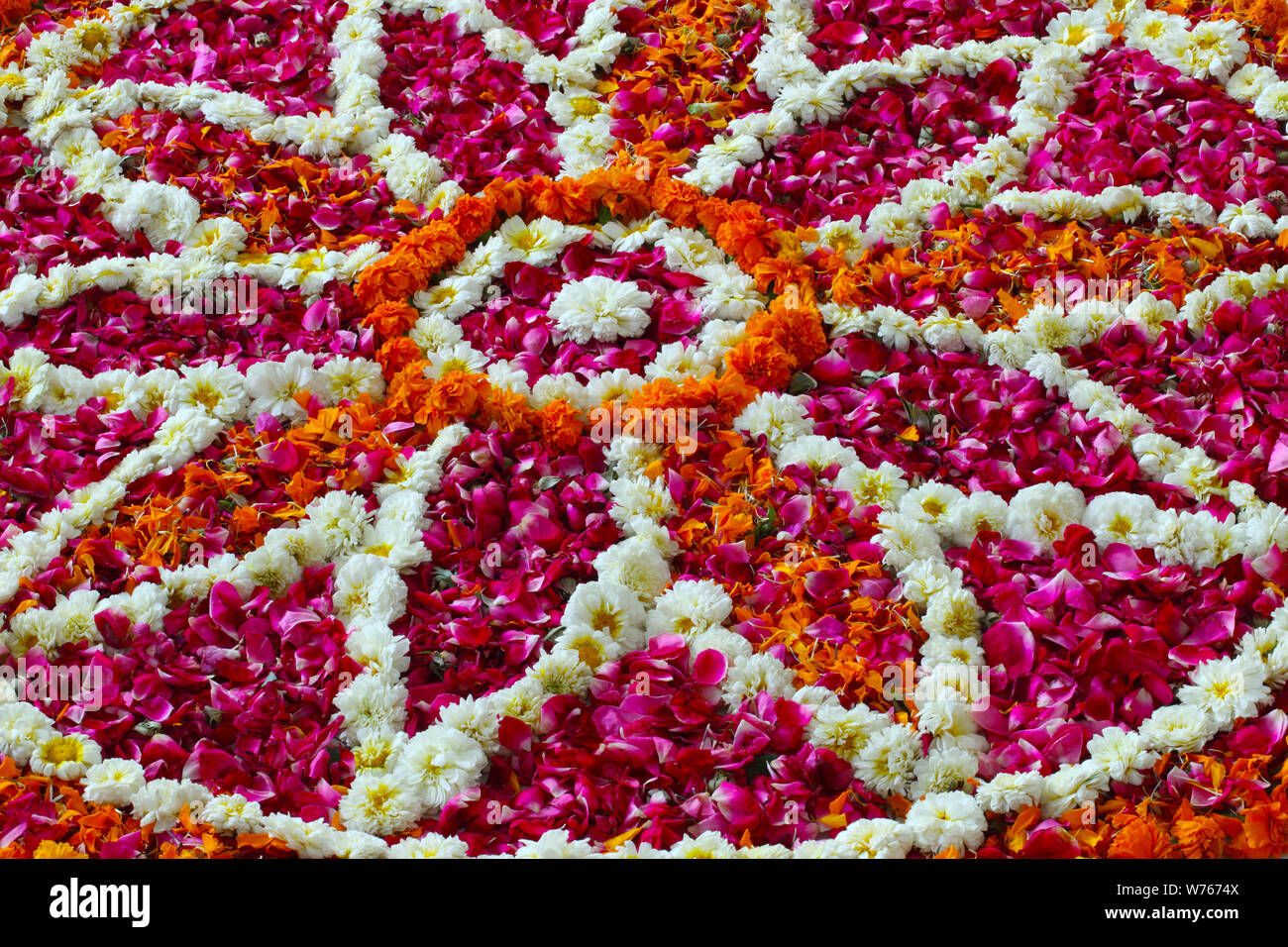 Full frame of a colorful rangoli Stock Photo - Alamy
