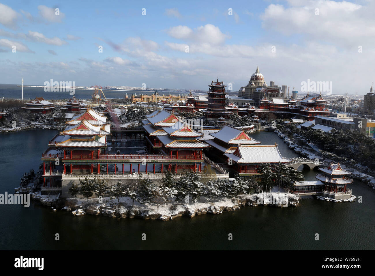 Scenery of the Penglai Wonderland scenic spot in the snow in Penglai ...