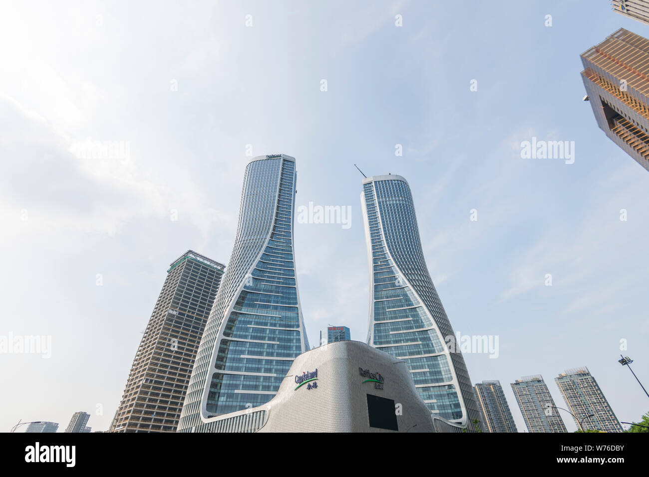 Capitaland group hi-res stock photography and images - Alamy
