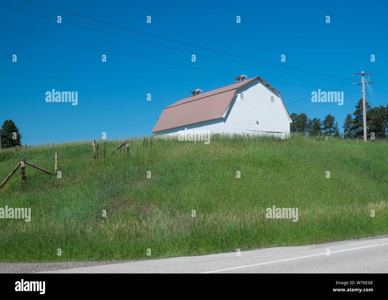 Roadside home USA Stock Photo - Alamy