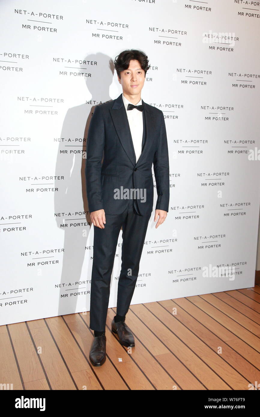 South Korean actor Lee Dong-gun attends a promotional event in Hong ...