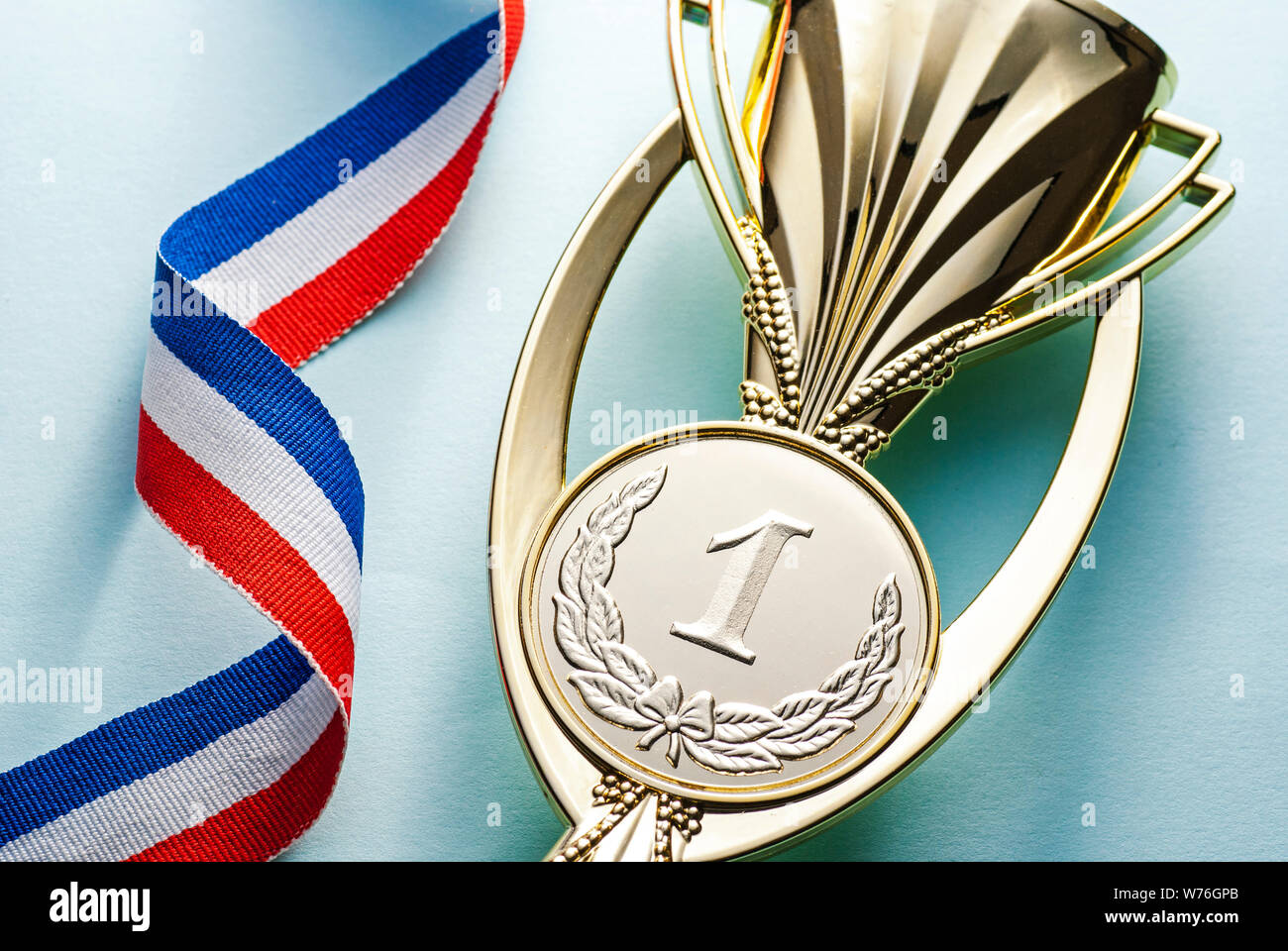 Winners medallion hi-res stock photography and images - Alamy