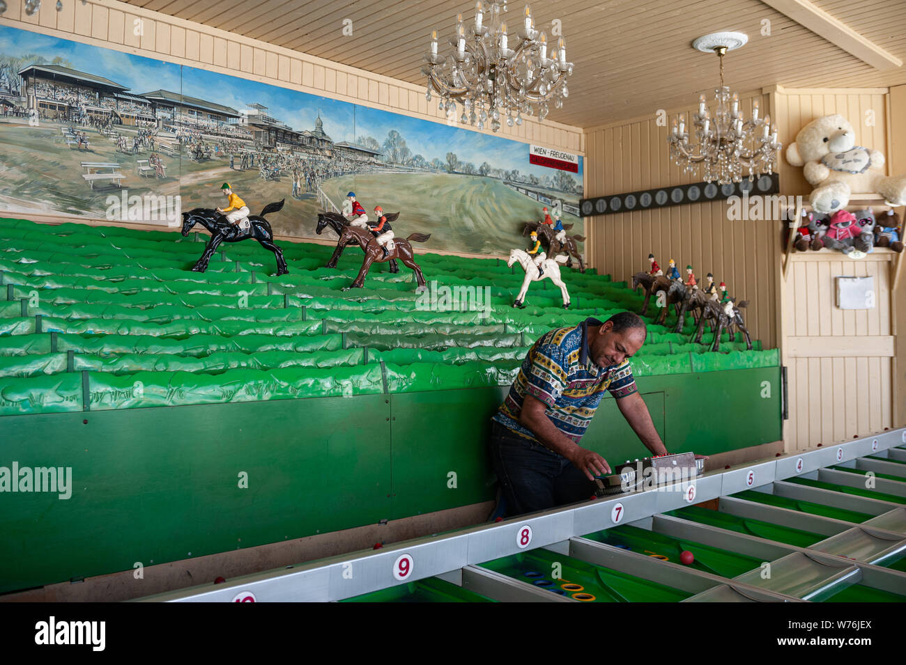 16.06.2019, Vienna, Austria, Europe - Horse racing at a racecourse at ...
