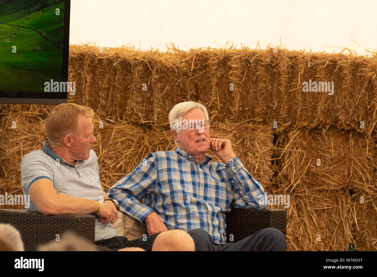 Bbc presenters hi-res stock photography and images - Alamy