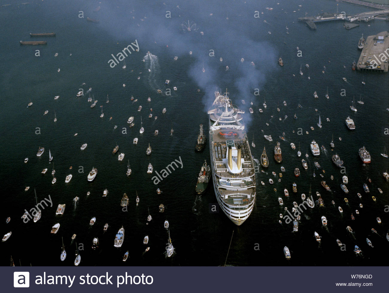 Ss Canberra High Resolution Stock Photography and Images - Alamy