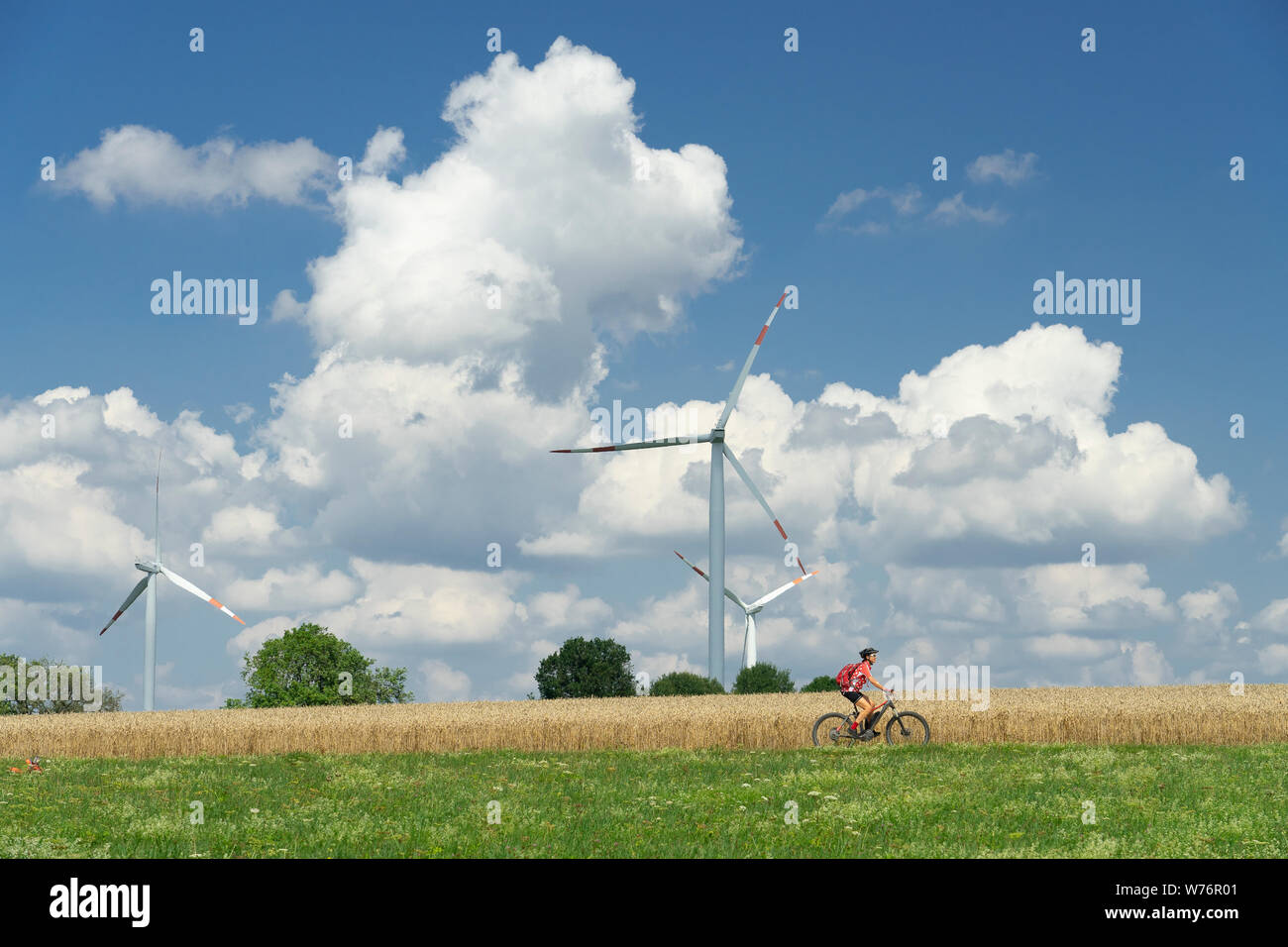 Sustainable electric bikes hi-res stock photography and images - Alamy