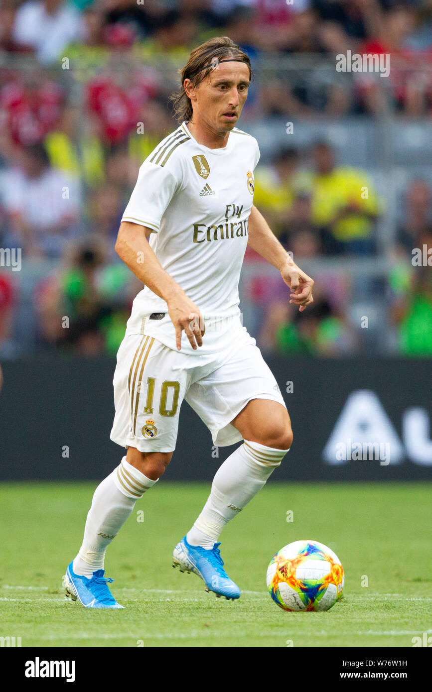 Luca MODRIC (# 10, REAL). Soccer, Real Madrid (REAL) - Tottenham ...