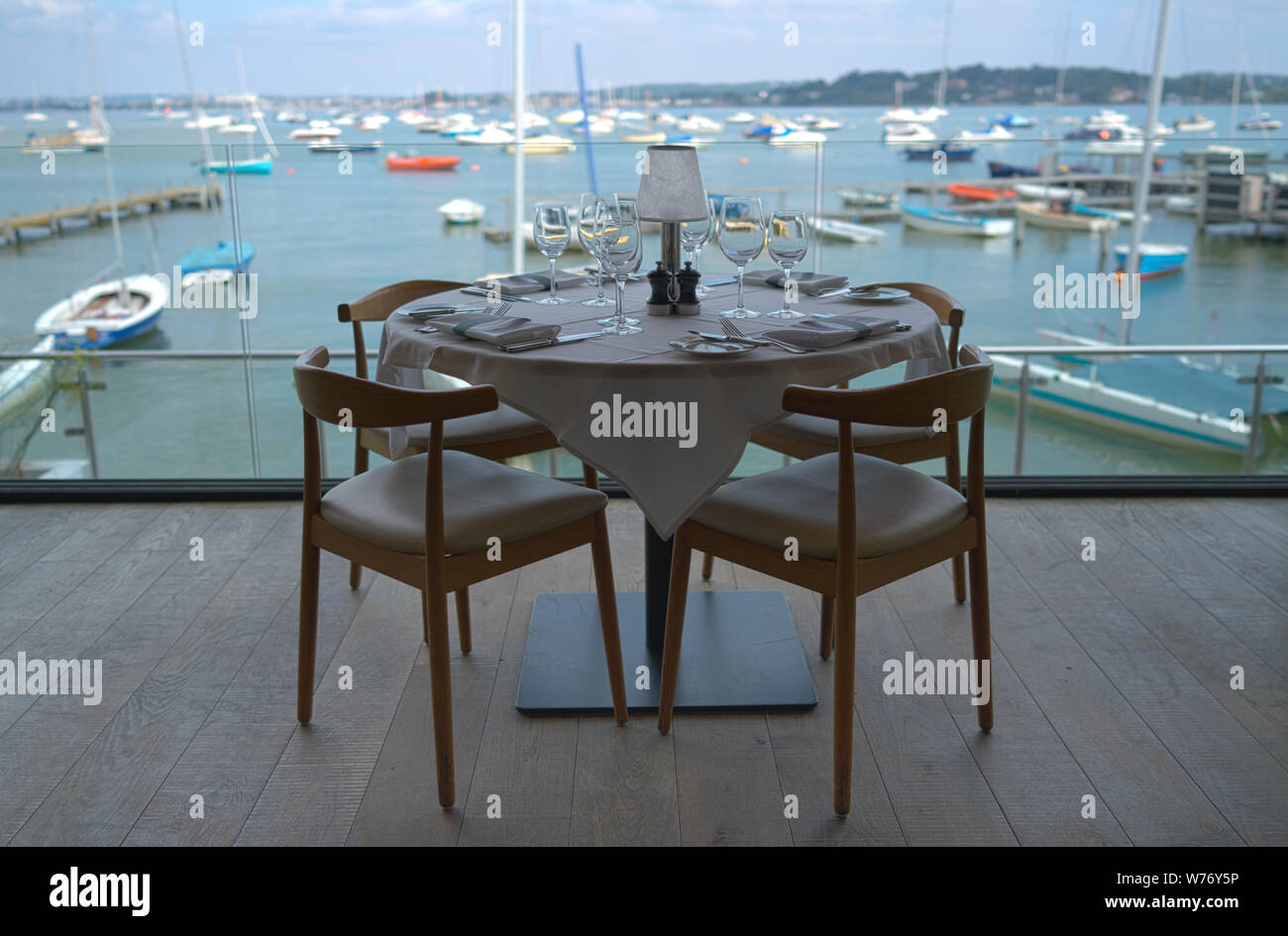 Restaurant table with great view hi-res stock photography and images ...