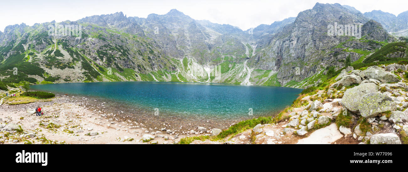 Czarny staw hi-res stock photography and images - Alamy