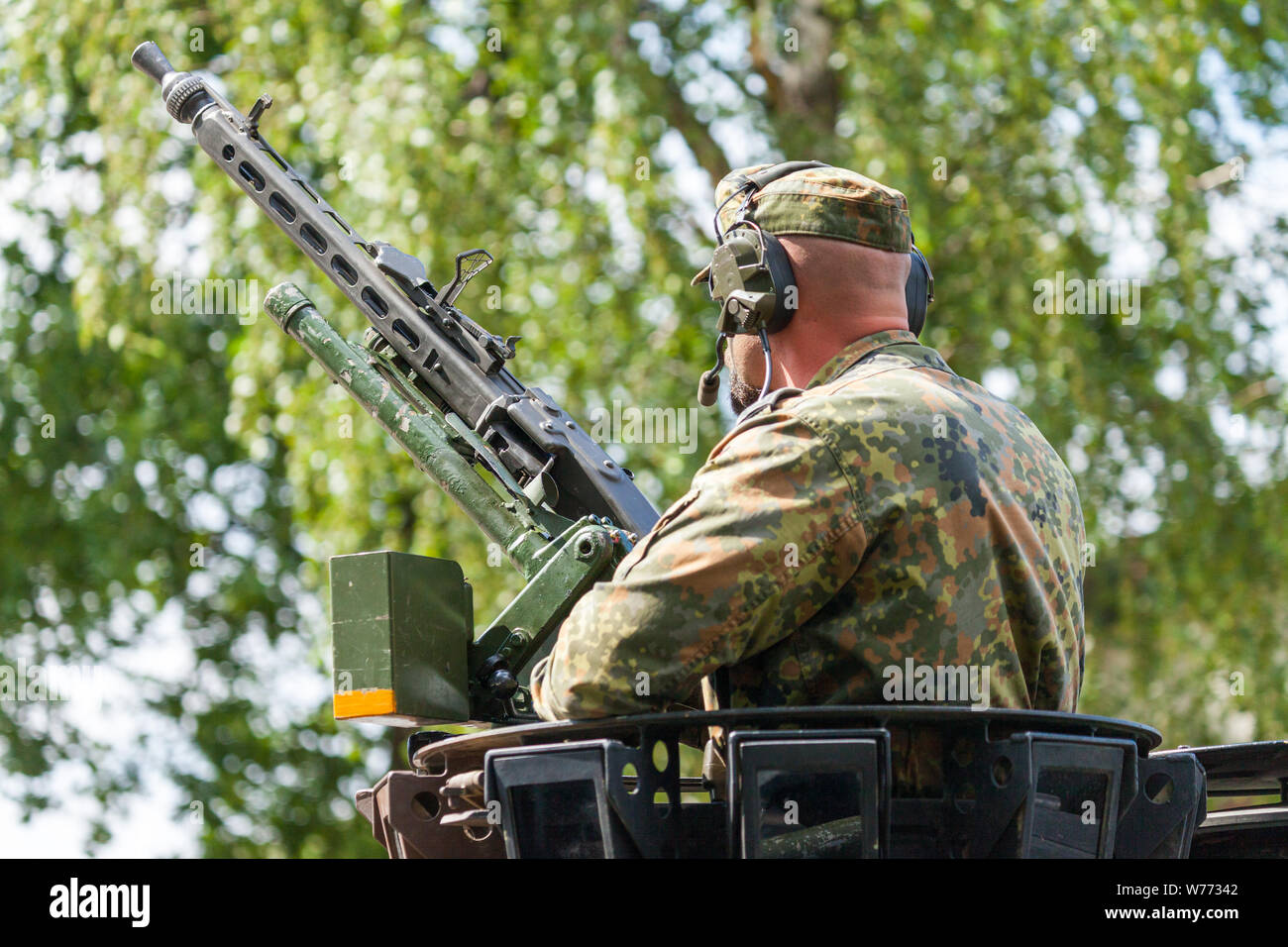 German patrol machine gun hi-res stock photography and images - Alamy