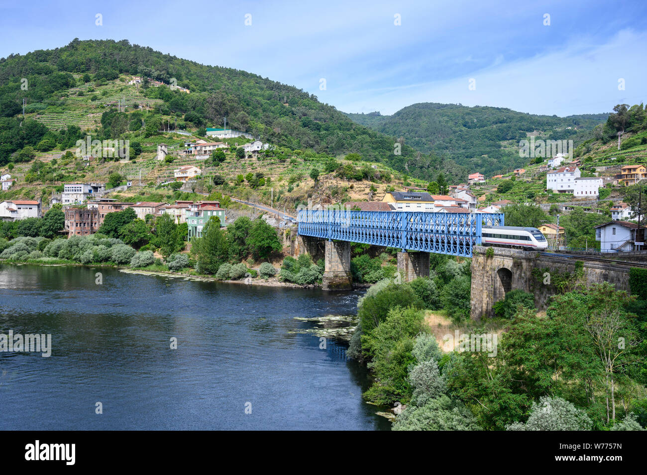 Galicia ribeira sacra railway hi-res stock photography and images - Alamy