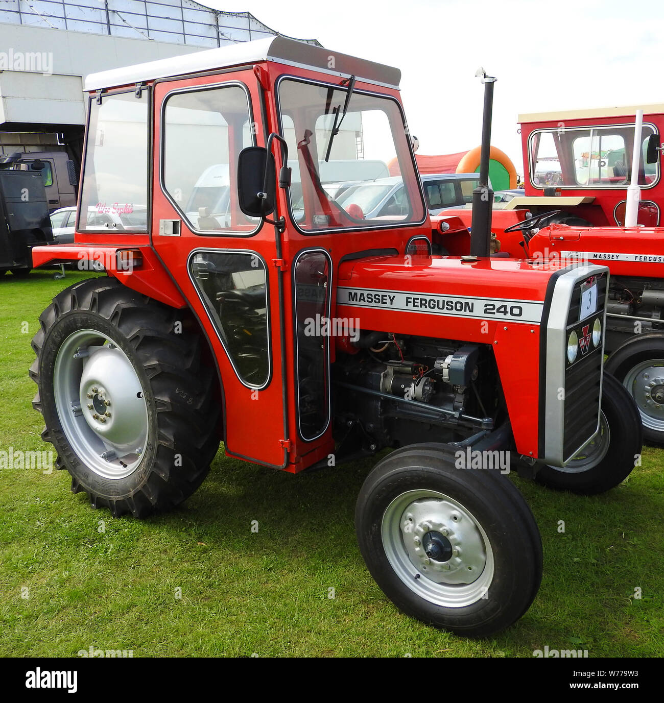 Farming tractor scotland hi-res stock photography and images - Alamy
