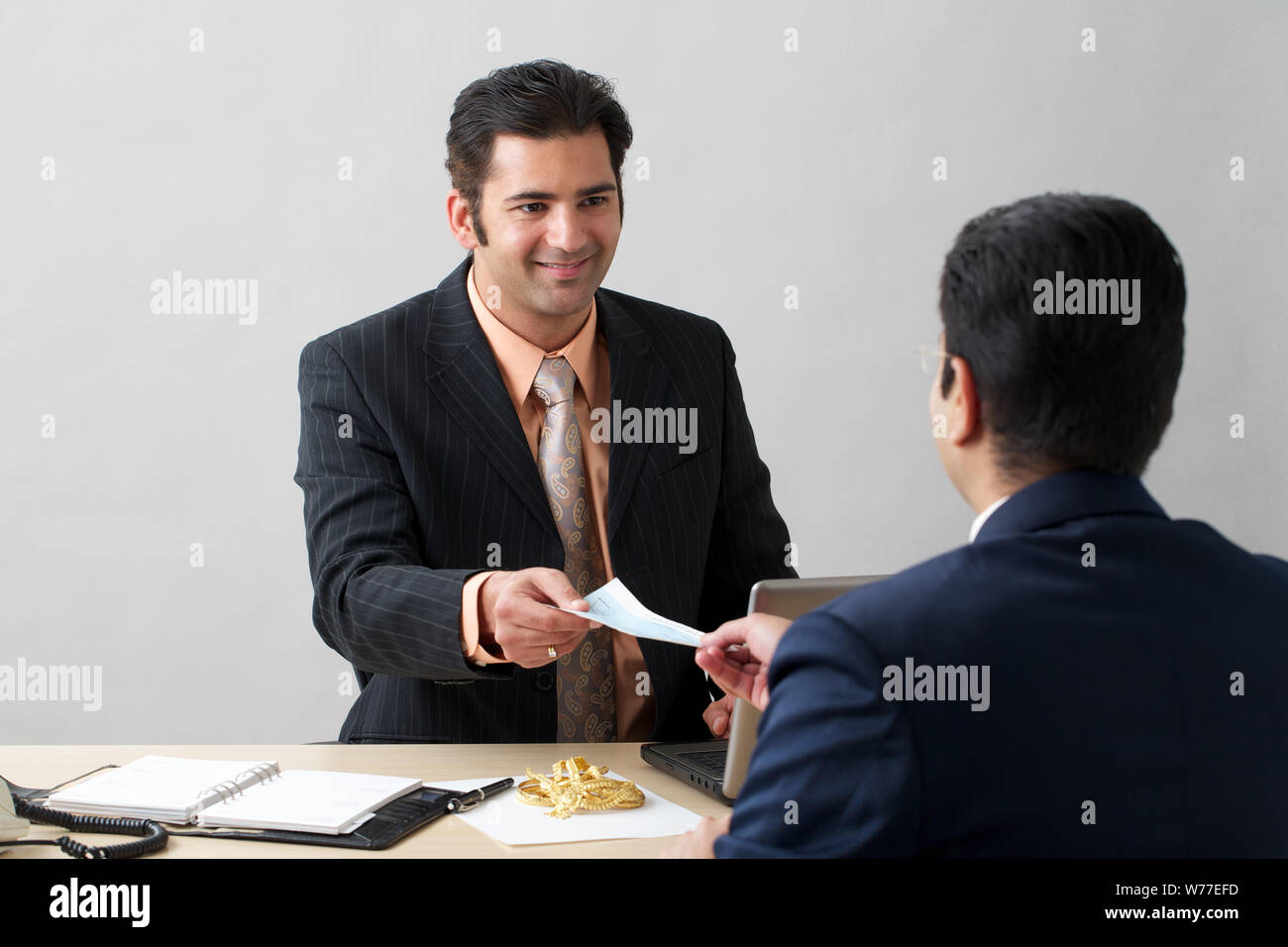 Cheque shirt hi-res stock photography and images - Alamy