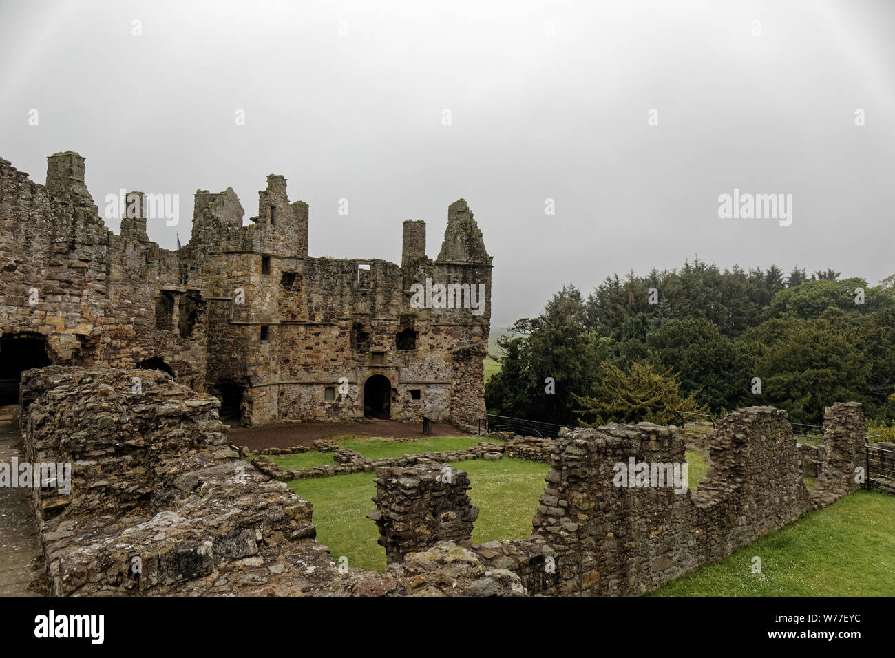 Dirleton Castle - Edinburgh, Scotland, United Kingdom Stock Photo - Alamy