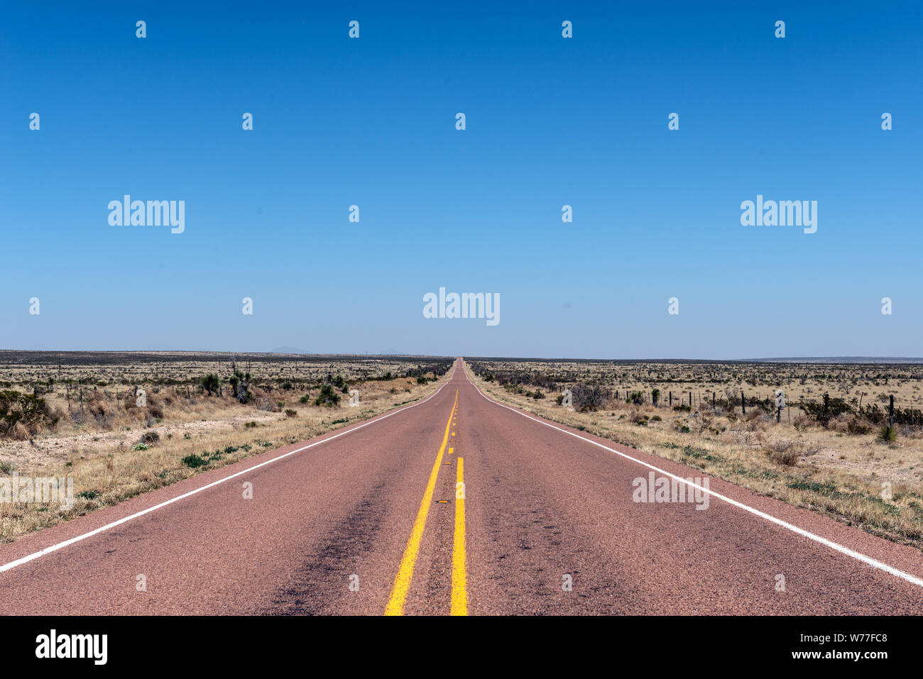 Texas farm roads hi-res stock photography and images - Alamy