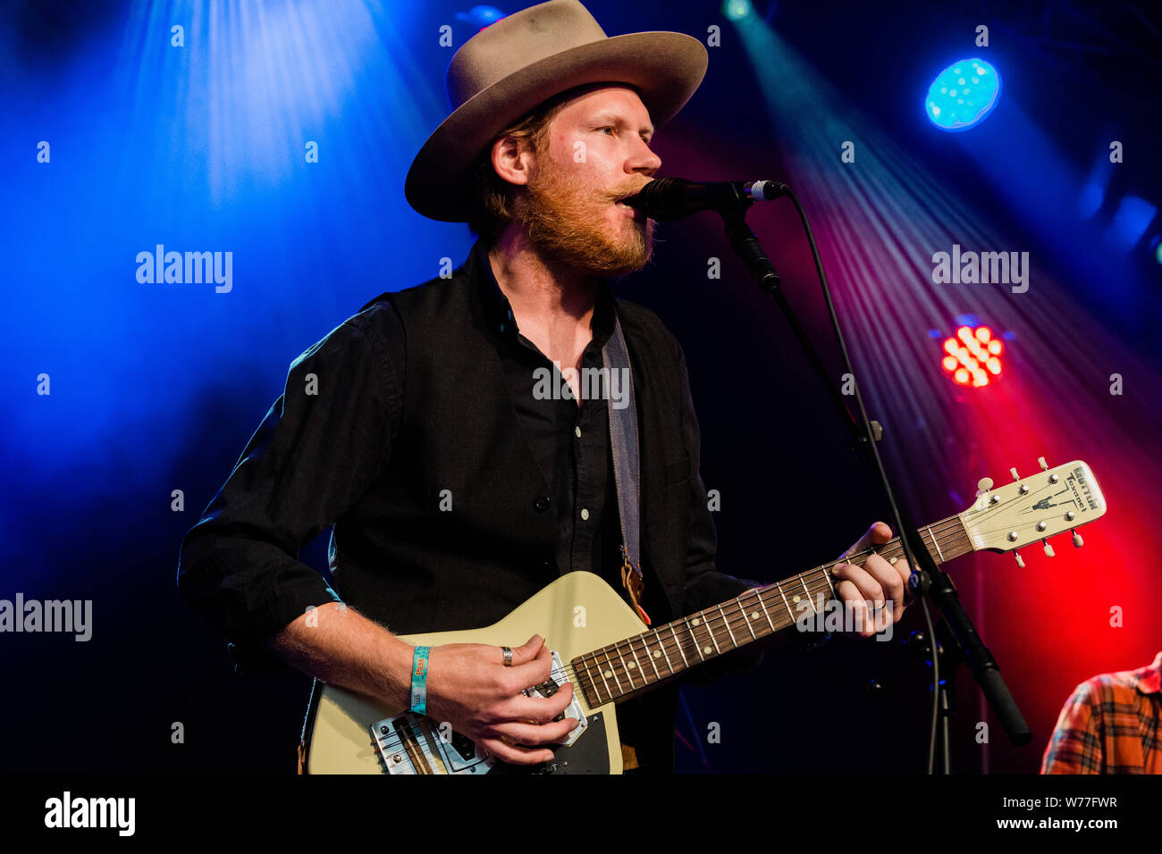 New york city based singer songwriter hi-res stock photography and ...