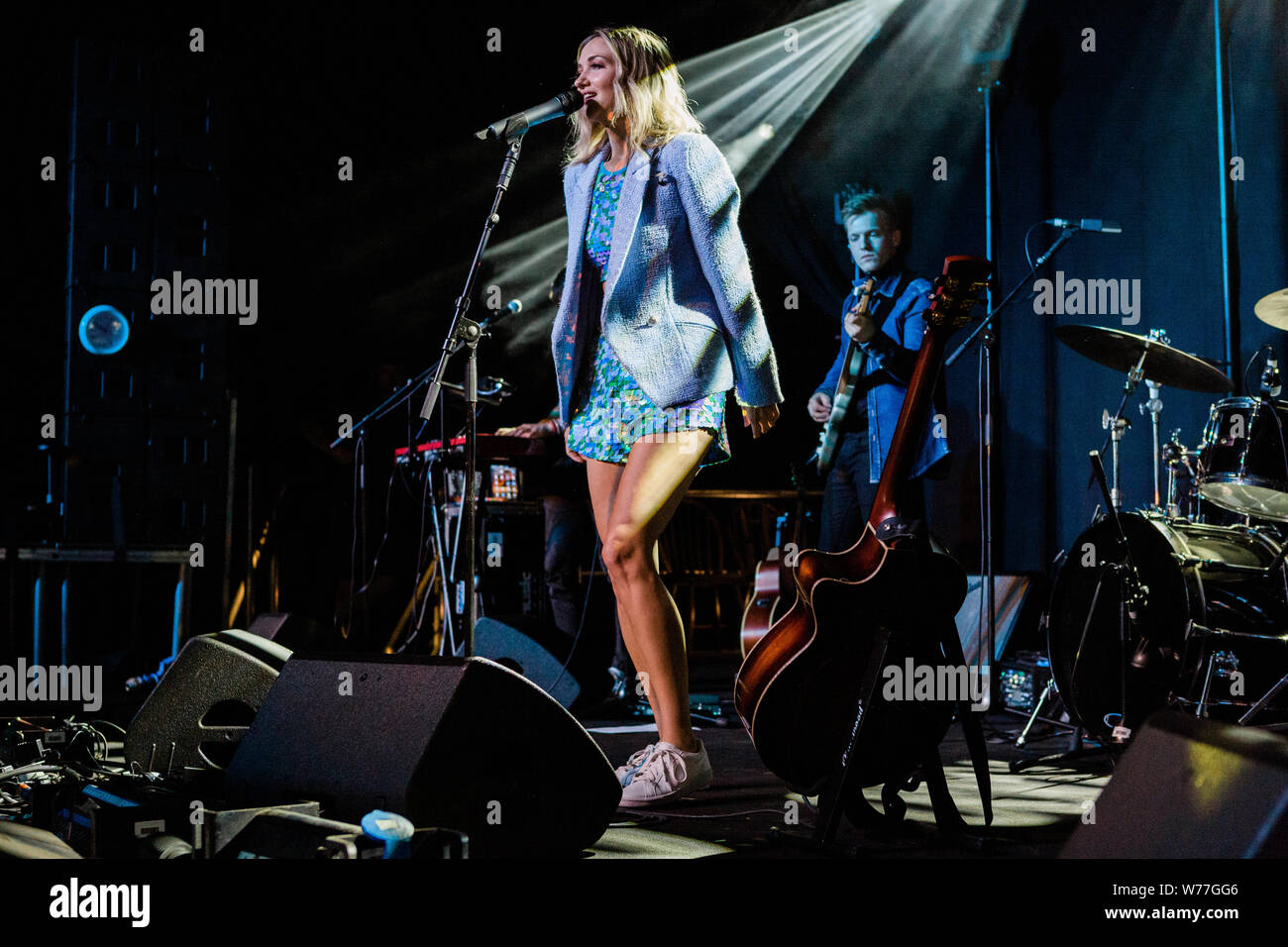 Sarah darling during hi-res stock photography and images - Alamy