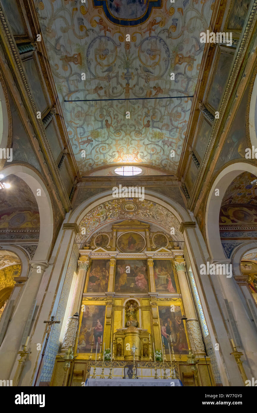 Santa Maria Church, Interior, Main altar, Obidos, Leiria District ...