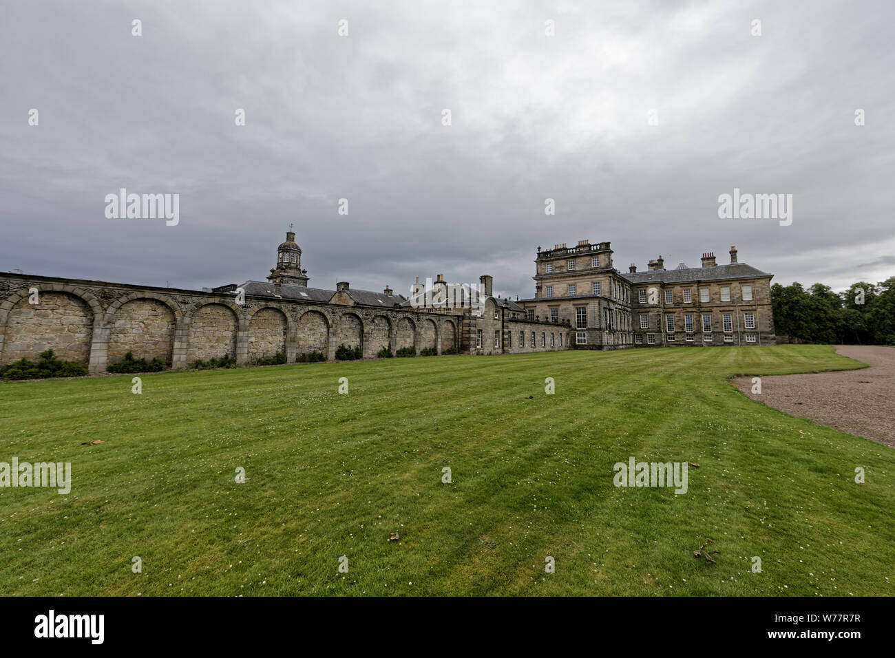 Hopetoun house hi-res stock photography and images - Alamy