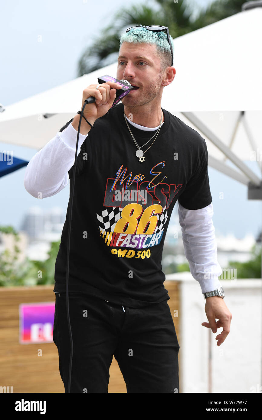 MIAMI, FL - AUGUST 04: Marc E. Bassy performs during the Hits 97.3 pool ...