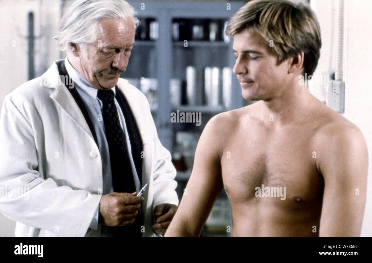 Strother Martin High Resolution Stock Photography and Images - Alamy