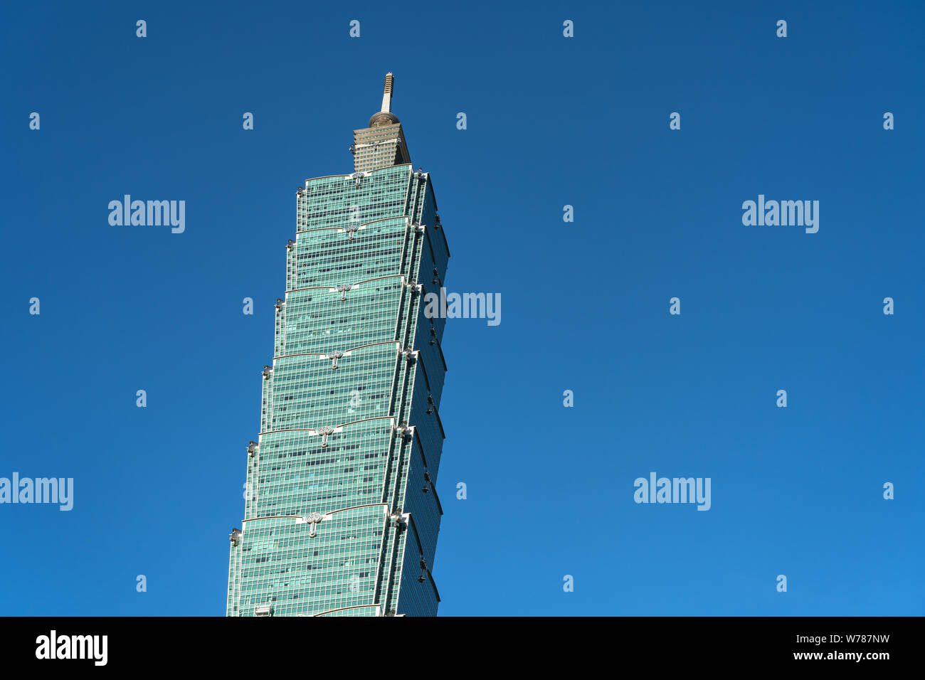 Taipei 101 close up hi-res stock photography and images - Alamy
