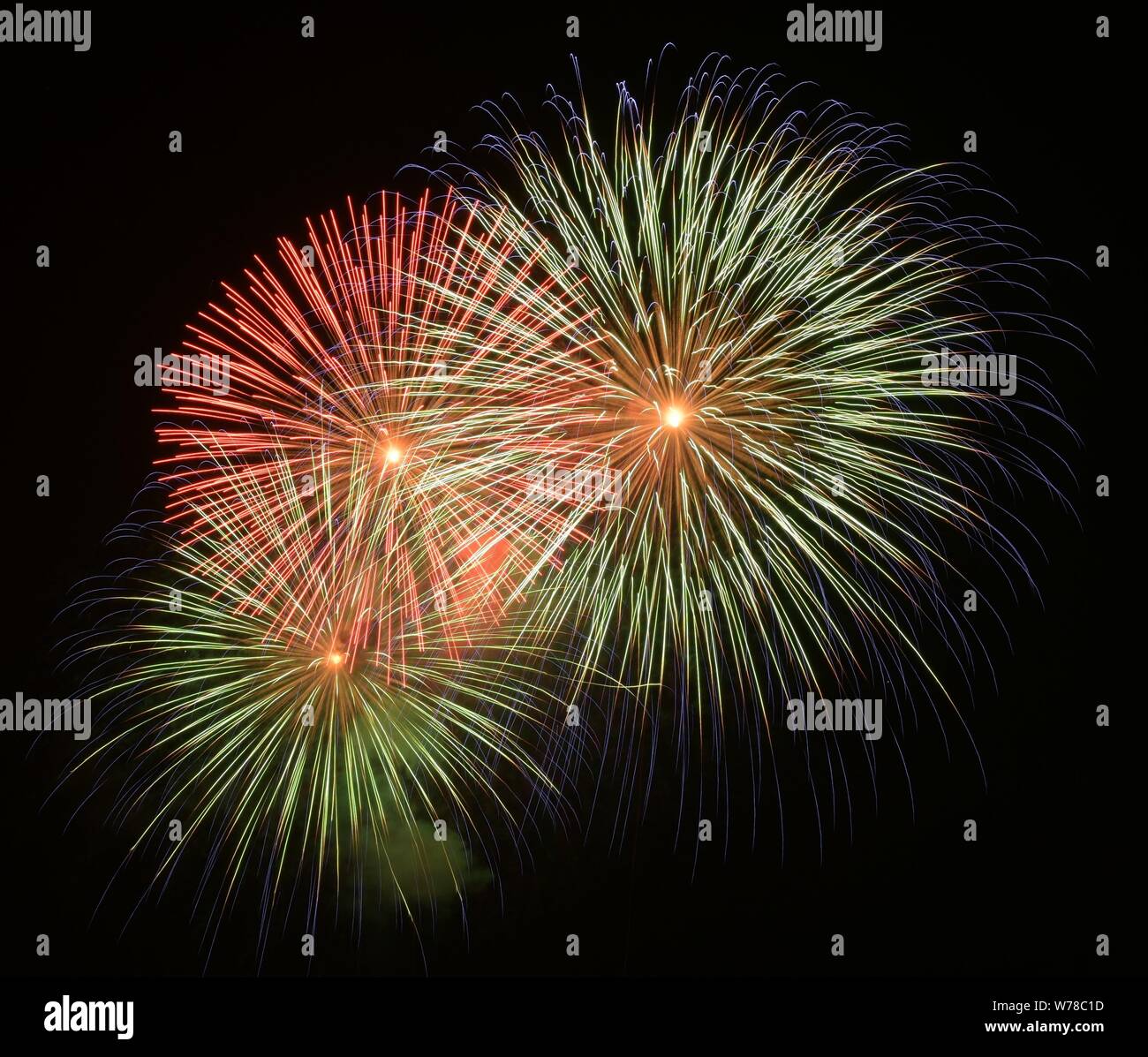 Bursts of green hi-res stock photography and images - Alamy