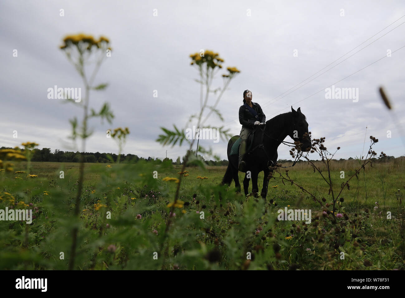 --FILE--23-year-old Russian girl, the only courier to deliver parcels ...