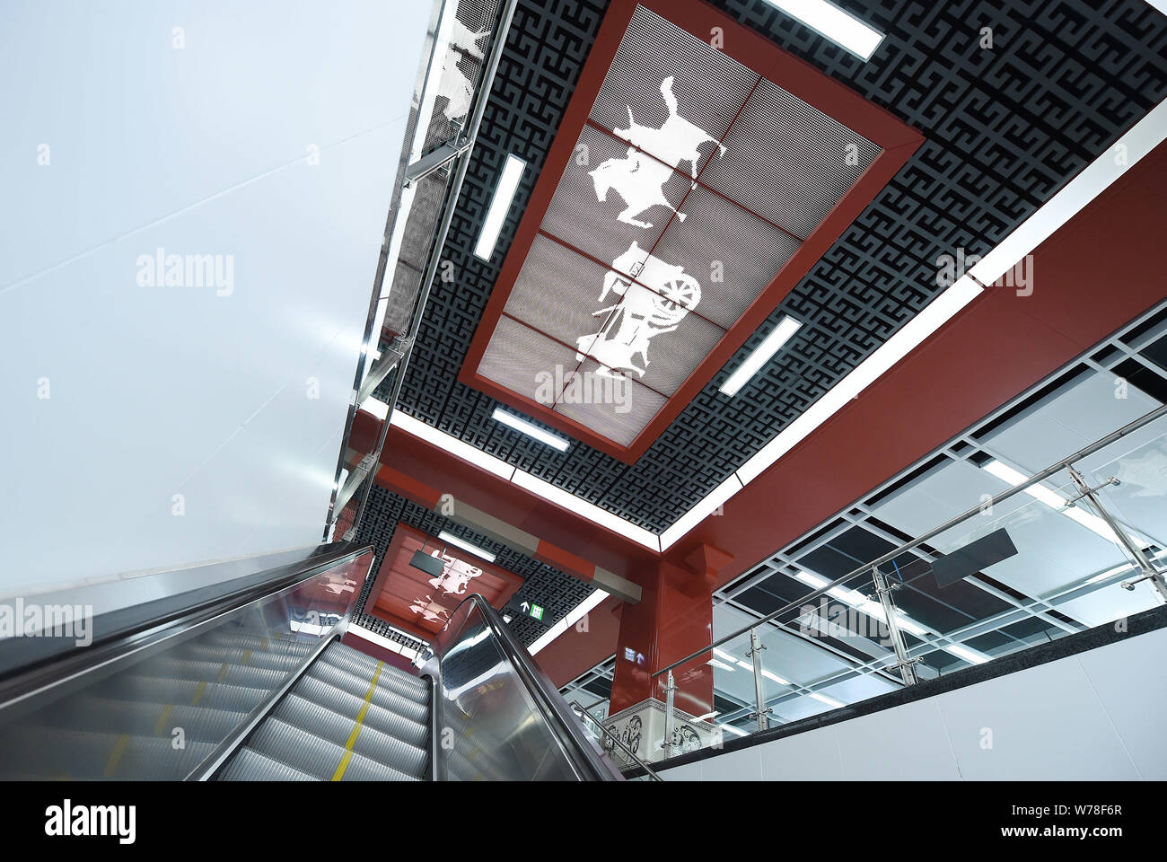 Metro designs hi-res stock photography and images - Alamy