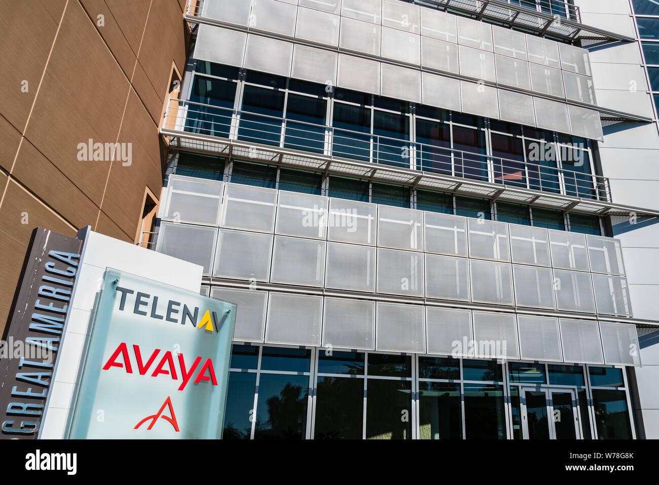 Avaya logo usa hi-res stock photography and images - Alamy