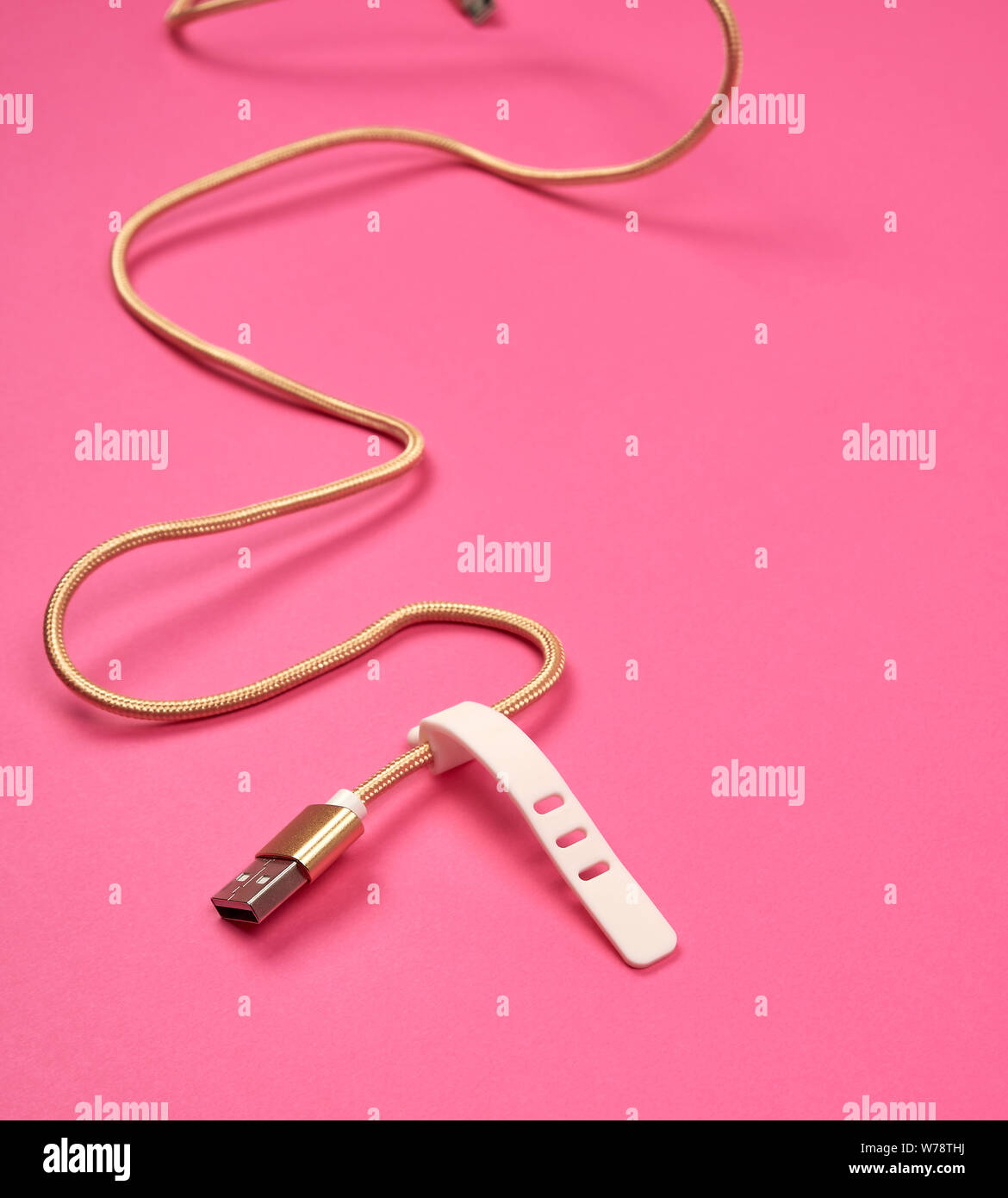 golden usb cable for charging with electricity equipment in textile ...