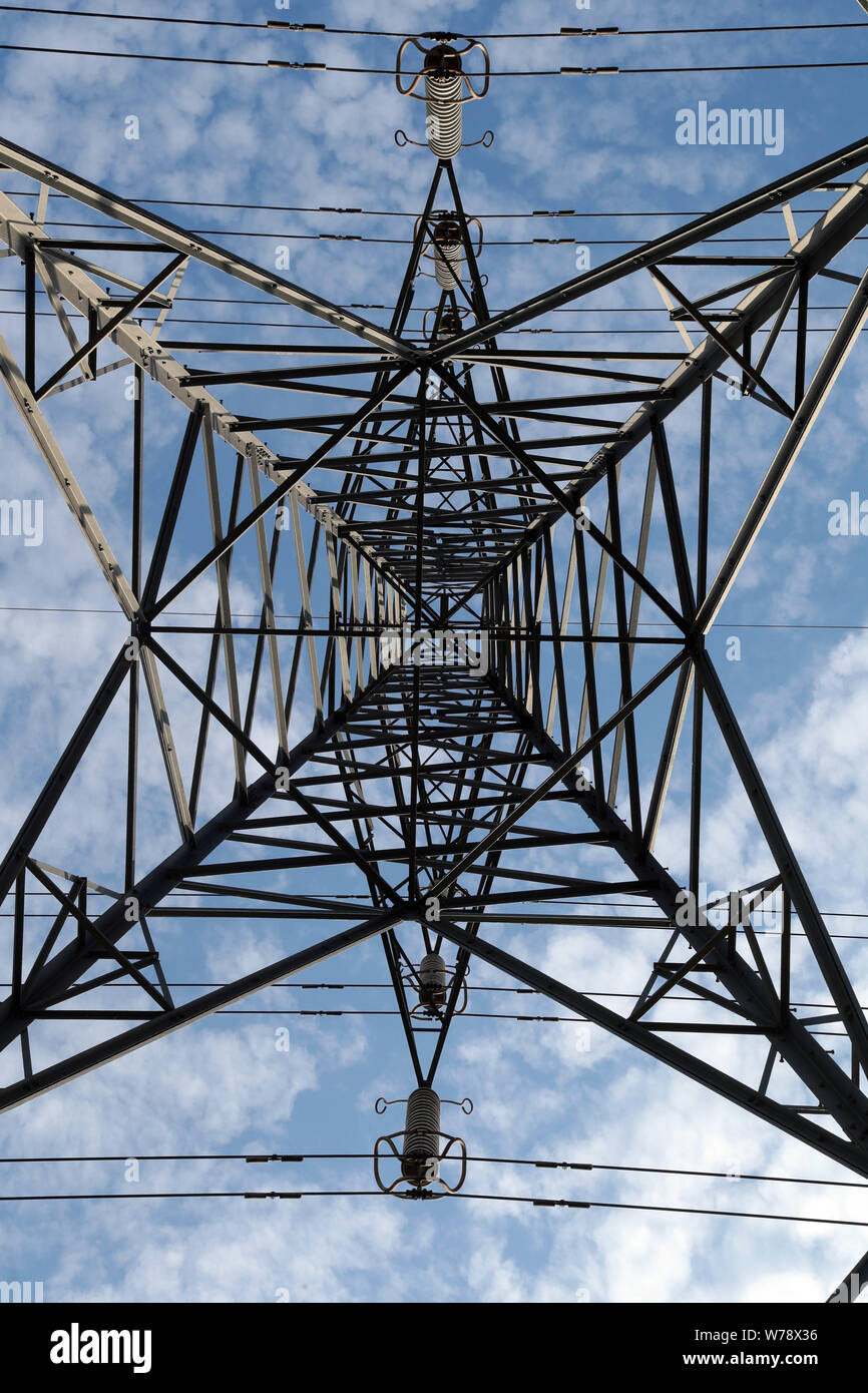 National Grid Electric Pylon in Wouldham Kent Stock Photo - Alamy
