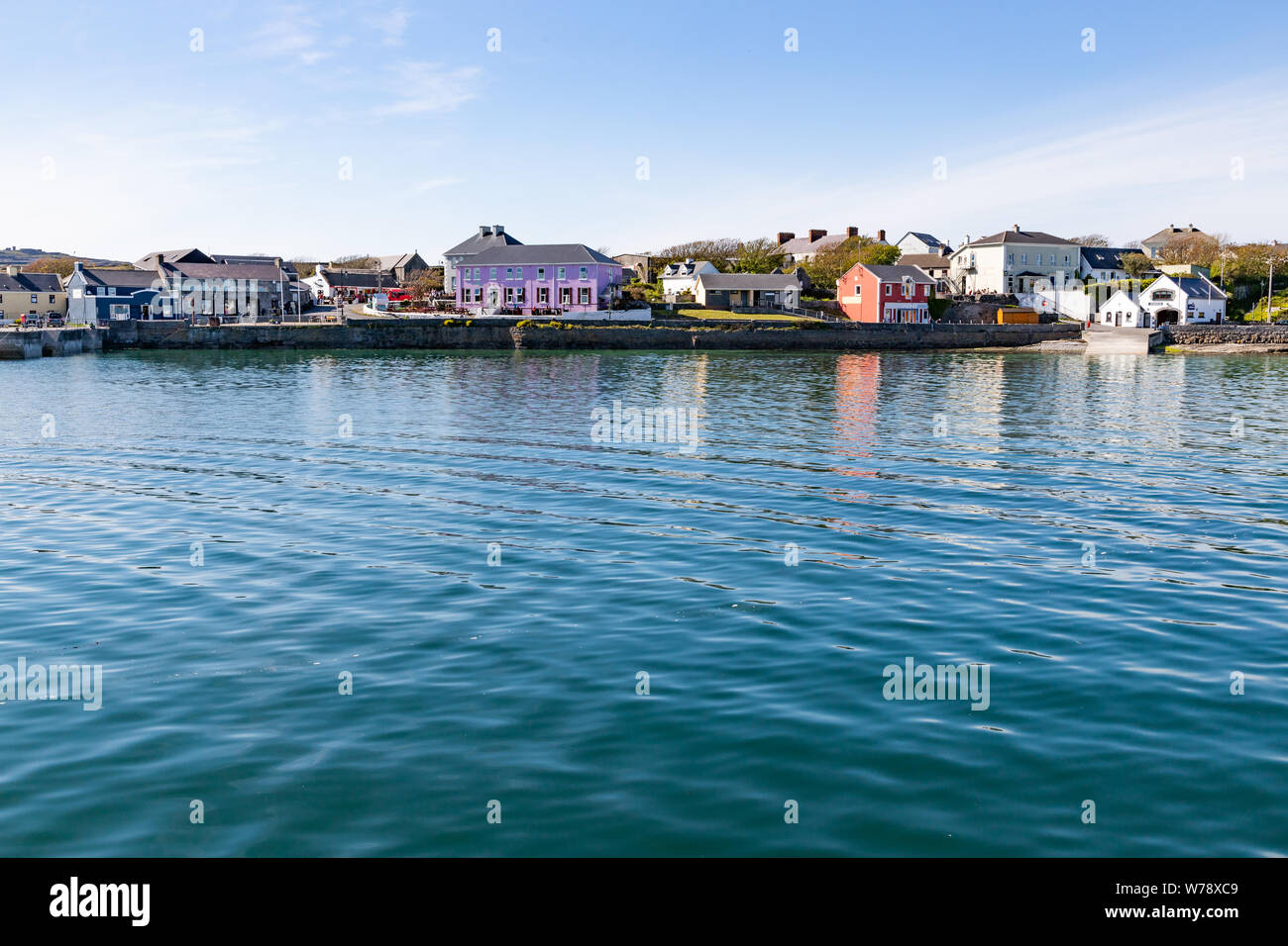 Kilronan village inishmore aran islands hi-res stock photography and ...