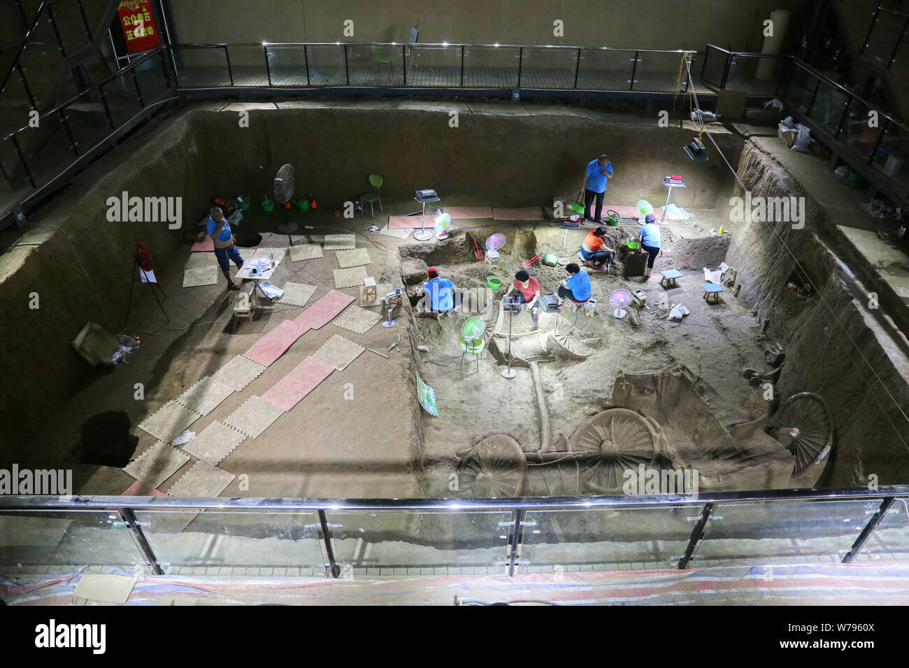 Old pit hi-res stock photography and images - Alamy