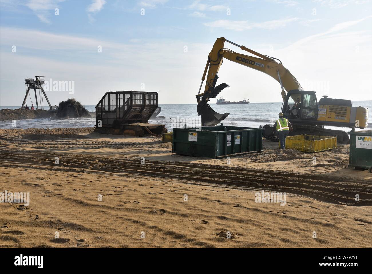 Hurricane and storm damage reduction hi-res stock photography and ...