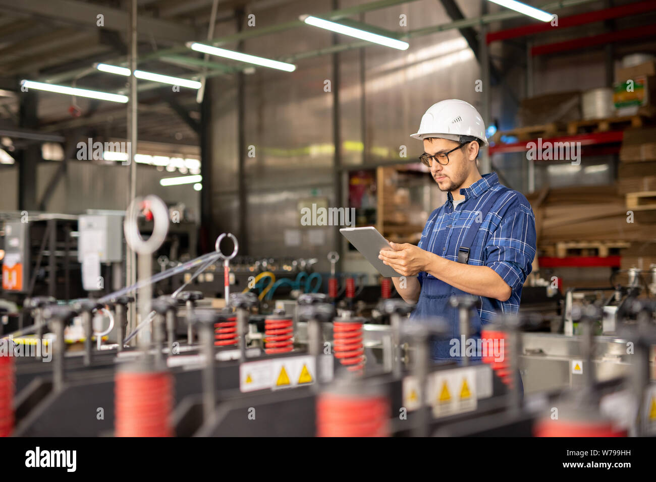 Searching technical data hi-res stock photography and images - Alamy