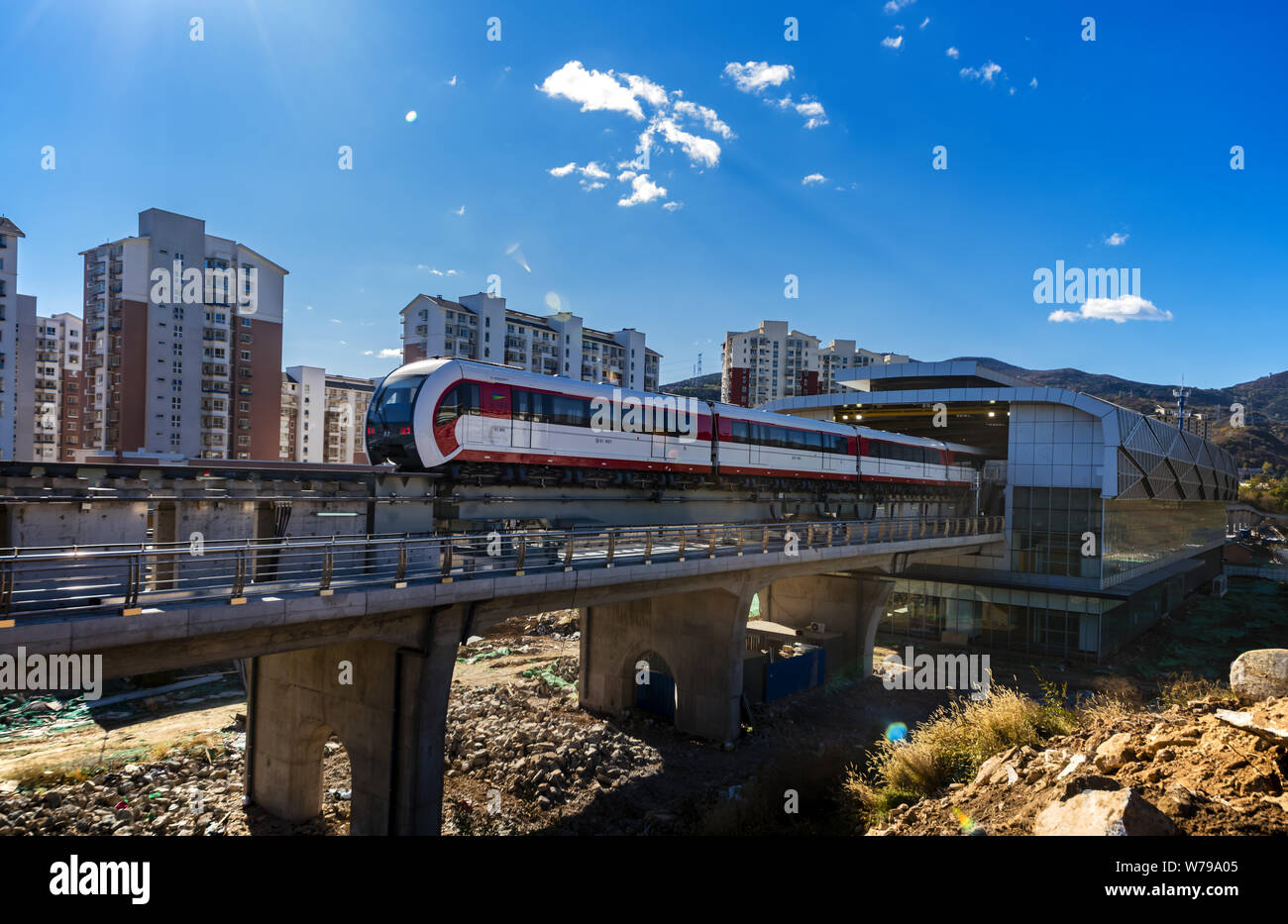 Low speed train hi-res stock photography and images - Alamy