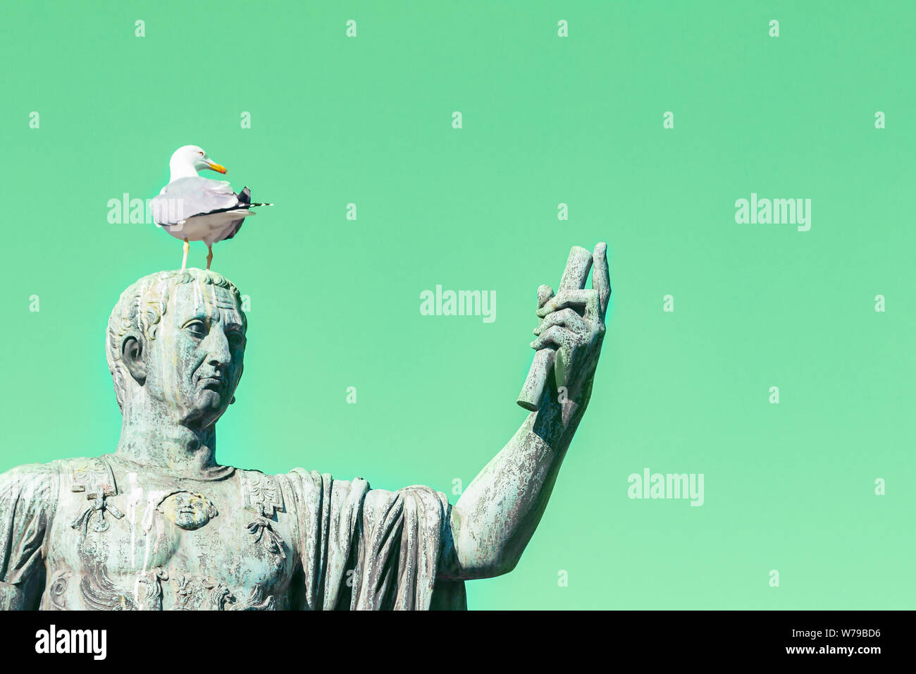 Roman emperor augustus symbol power hi-res stock photography and images ...