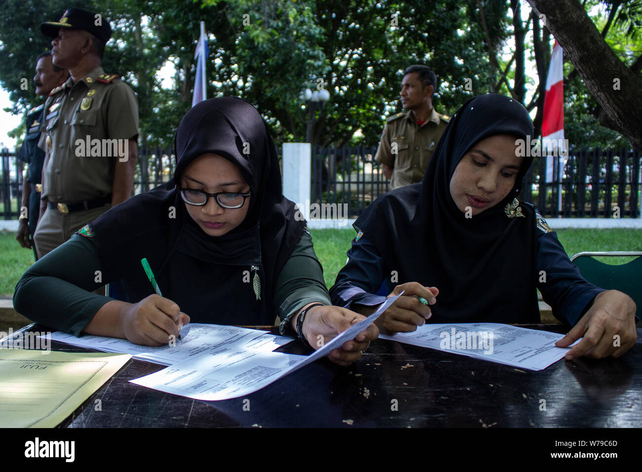 Islamic Sharia police officers record citizen that violate Islamic ...